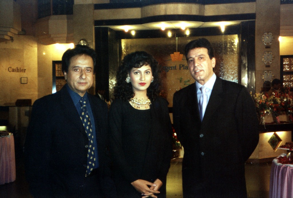 Home: | Dr. Huma Mir